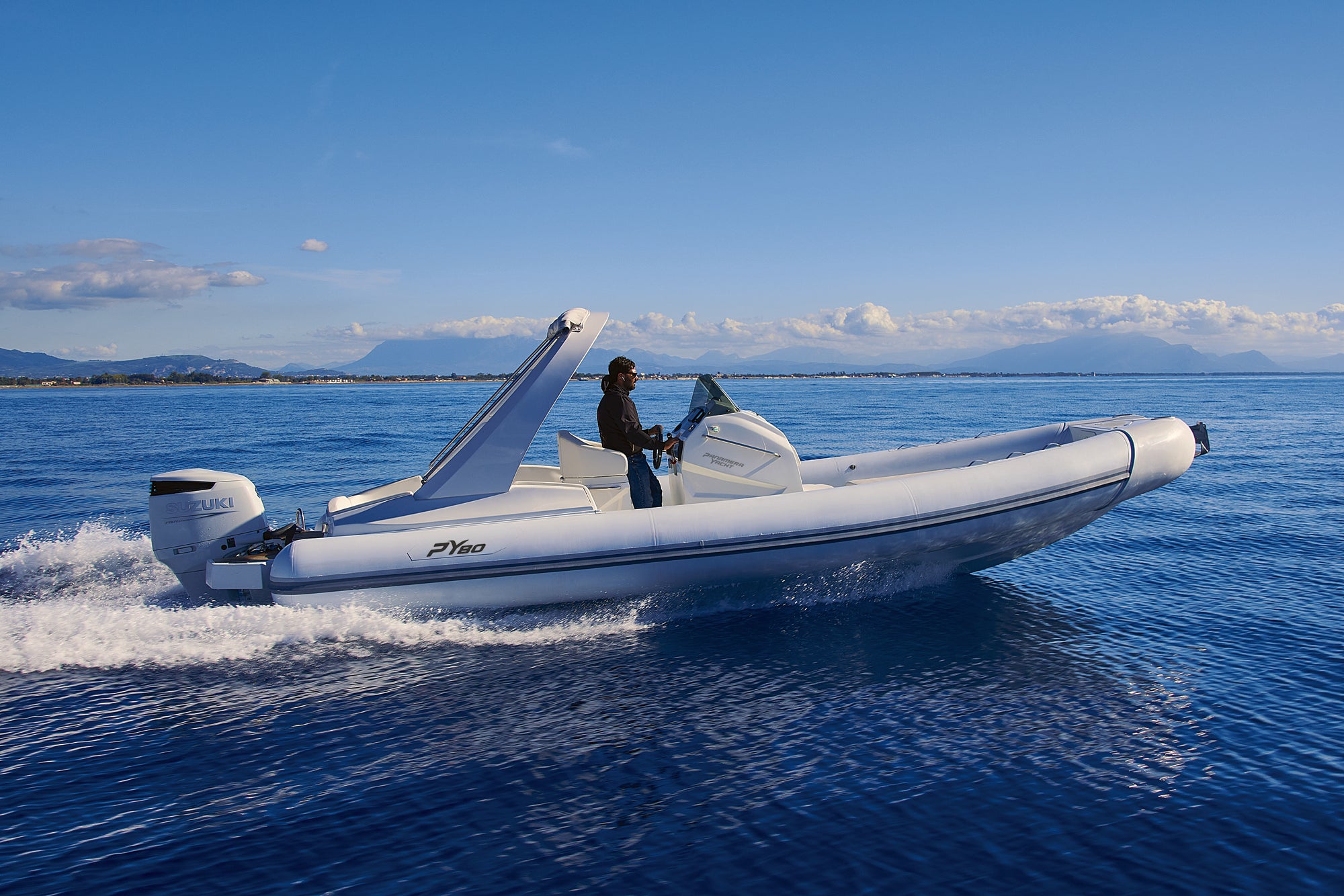 Panamera Yacht PY80 – Passion Marine
